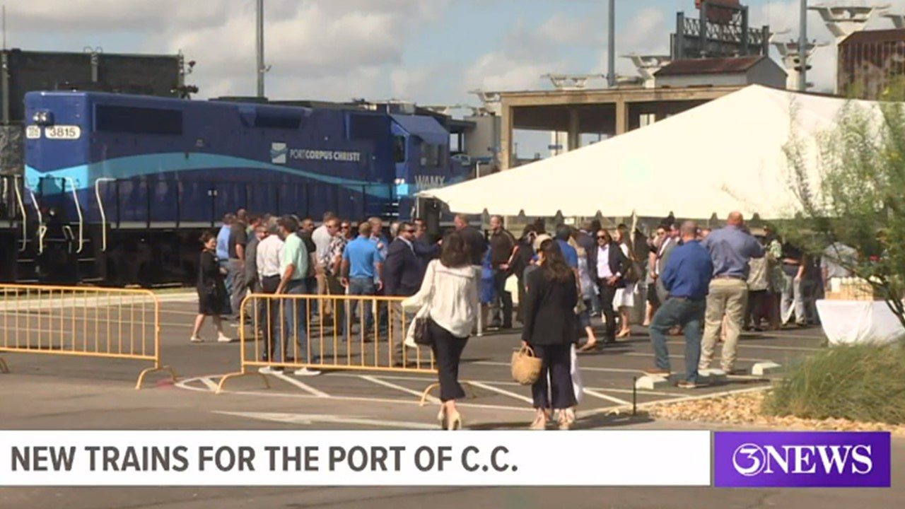 Port of Corpus Christi shows off new WATCO locomotives, newest Texas ...