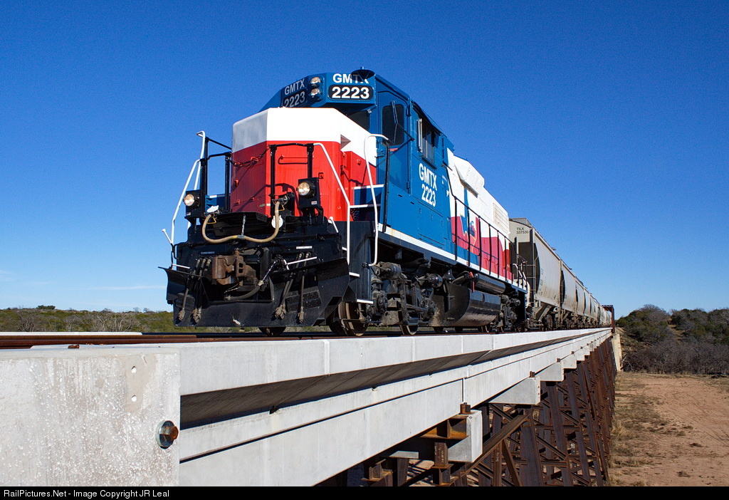 Omni-Trax moves to acquire Heart of Texas Railroad - Texas Rail Advocates