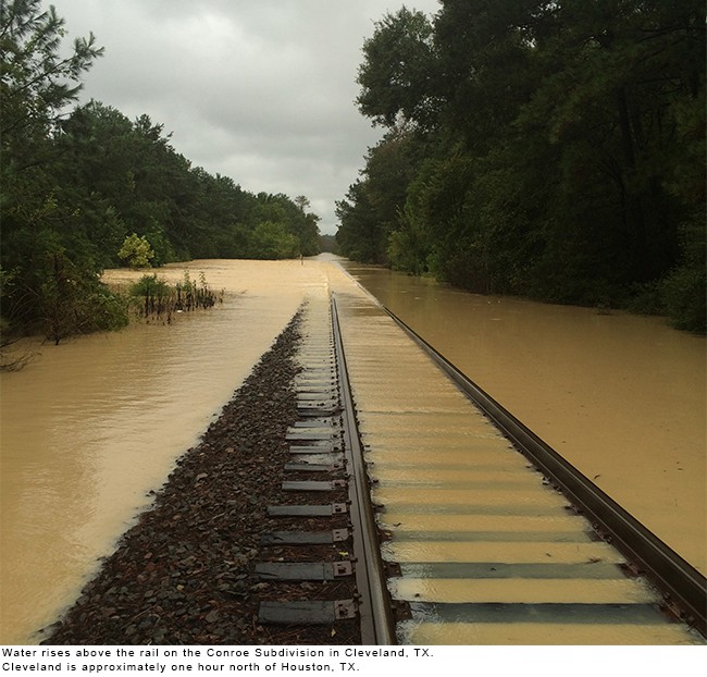 Amtrak, freight railroads continue service suspensions due to flooding ...
