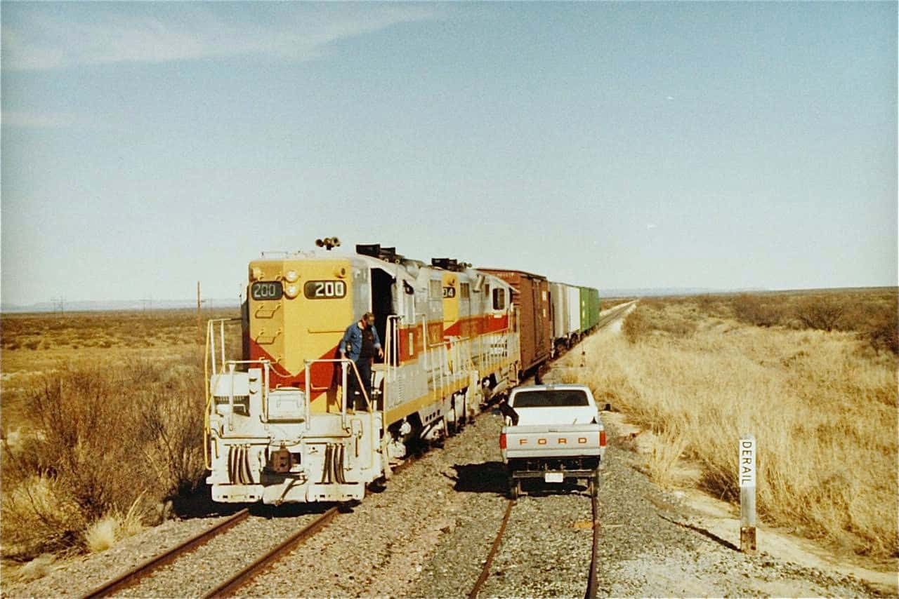 Tex-Mex rail bridge needs a $35 million state appropriation to start ...