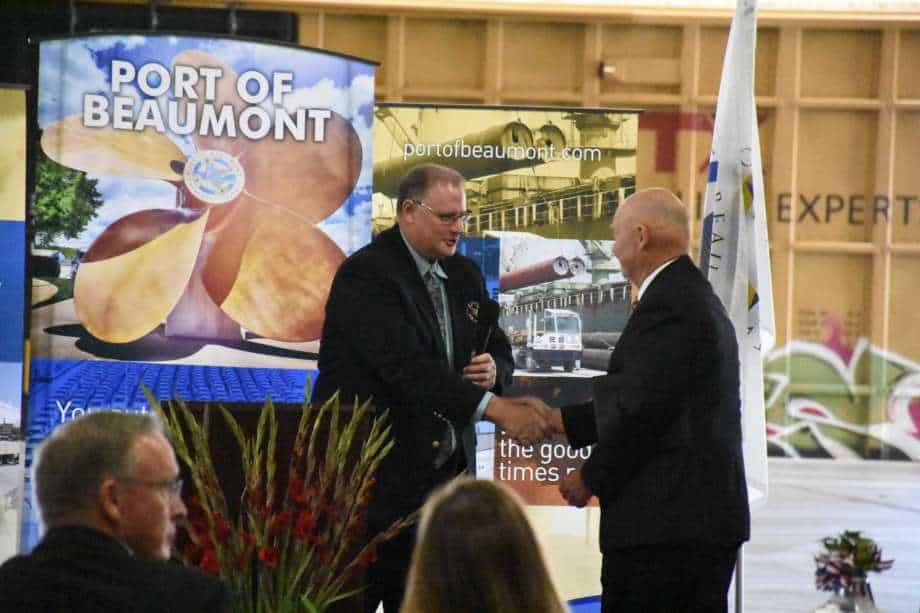 Port of Beaumont gains $18 million federal grant - includes rail ...